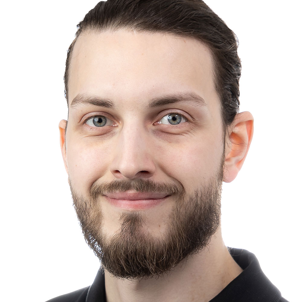 Liam Strand | Forskning & Framsteg